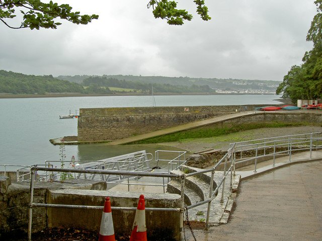 Ports.org.uk / Plas Newydd